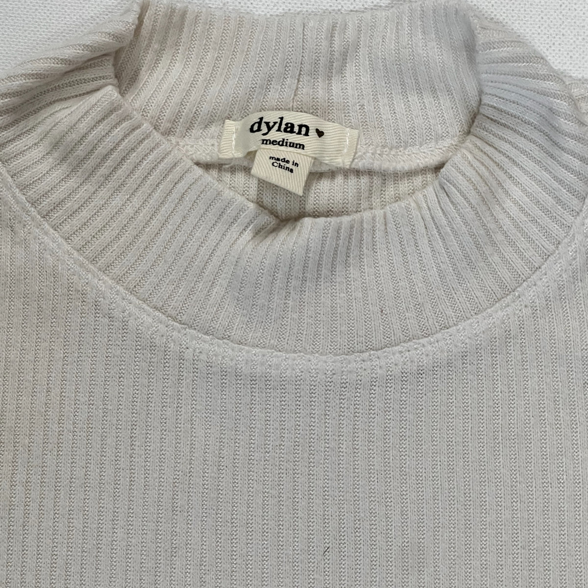 Dylan Brushed Rib Gemma Top WHITE – Blue Star Bazaar CT